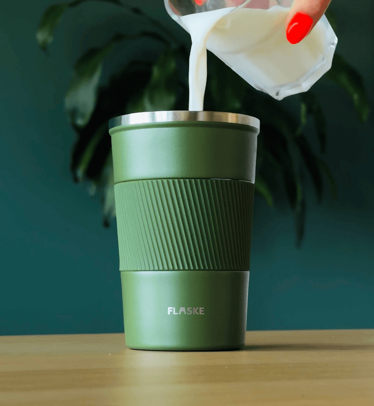 What's The Difference Between A Travel Mug And A Tumbler? – Flaske